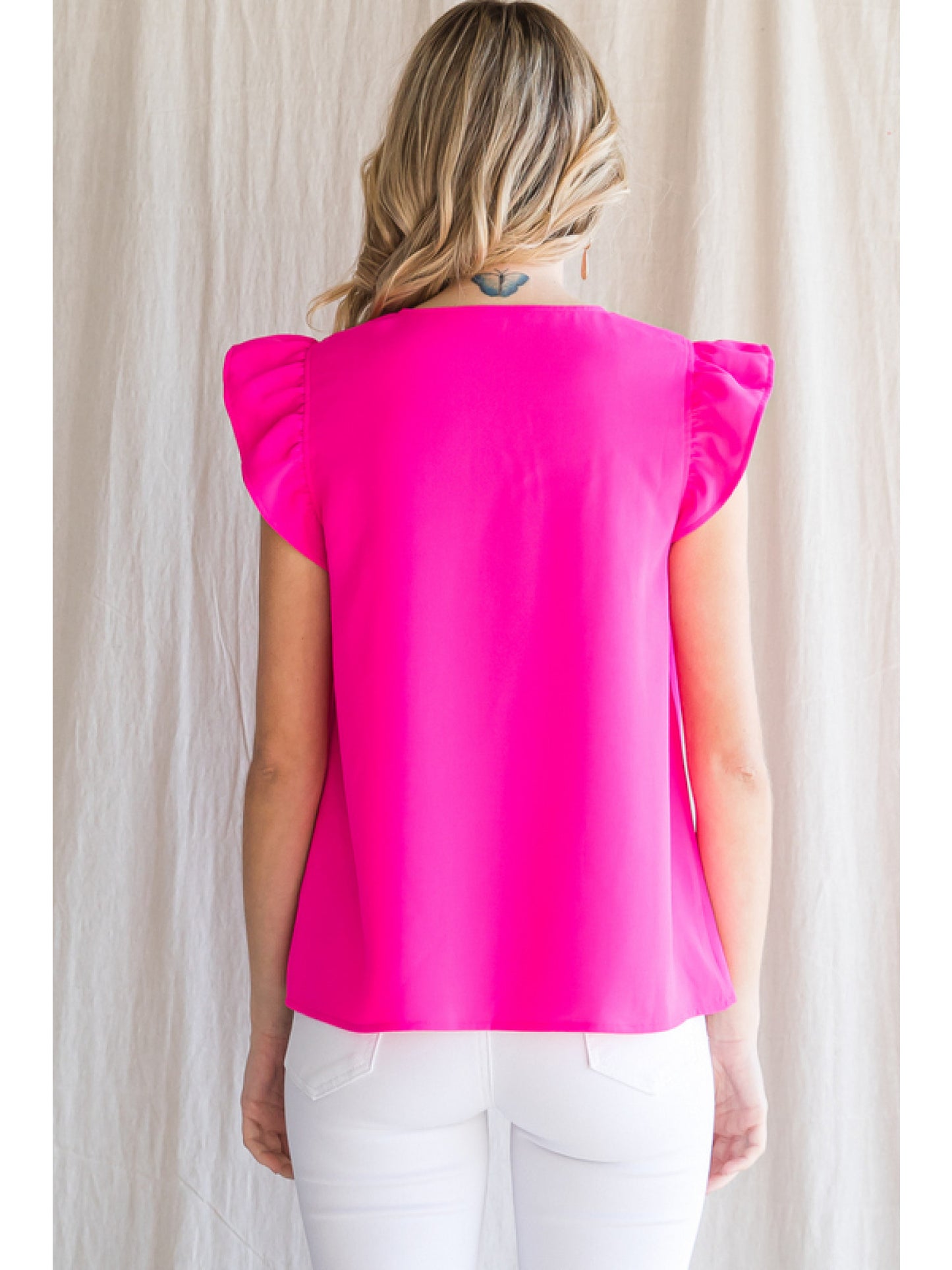 Scallop Neck Ruffle Top – Honeybee's Shead